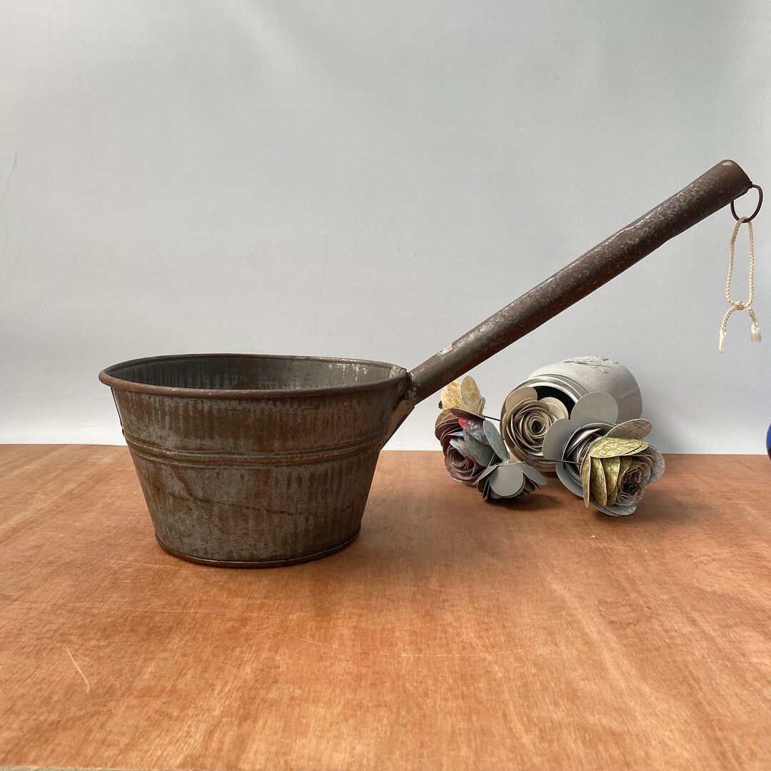 Large Metal Water Dipper Ladle Scoop With Long Handle, Industrial Metal ...