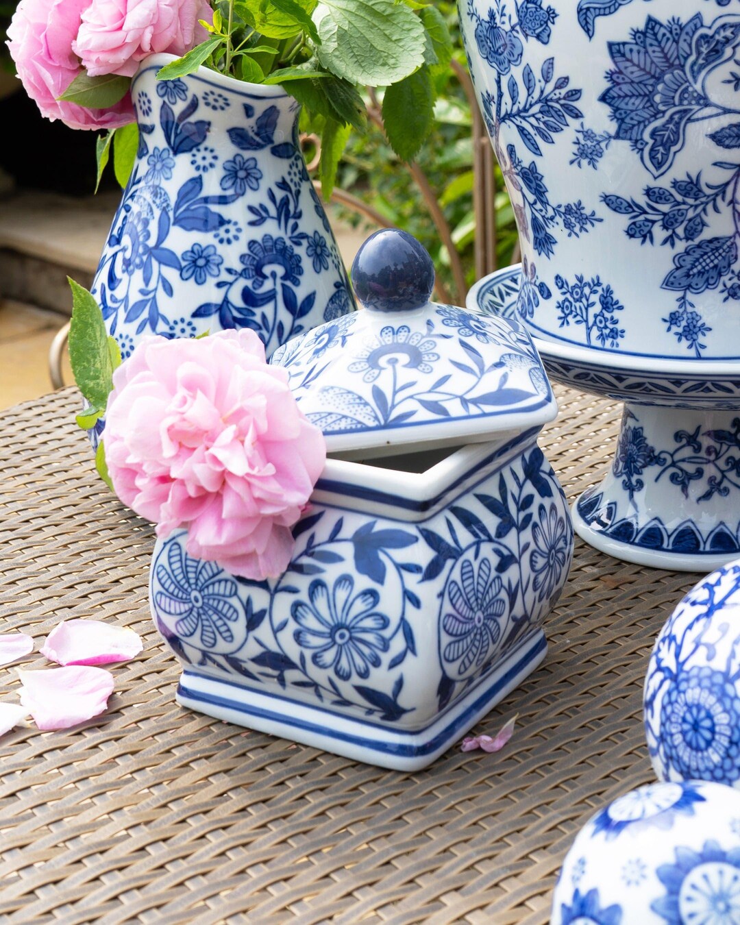 Classic Oriental Blue & White Square Ginger Jar - Timeless Chinoiserie ...