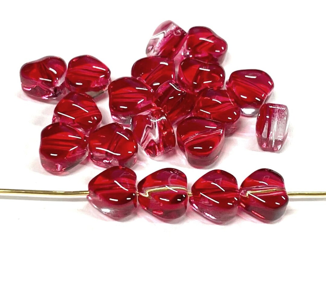 20pcs of Red Heart Beads Glass Beads 6mm (HRT9-1611) - Etsy
