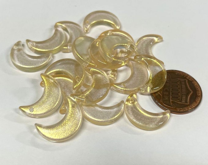 20pcs of Clear Crescent Moon Glass Beads With Gold Glitter Powder (no ...