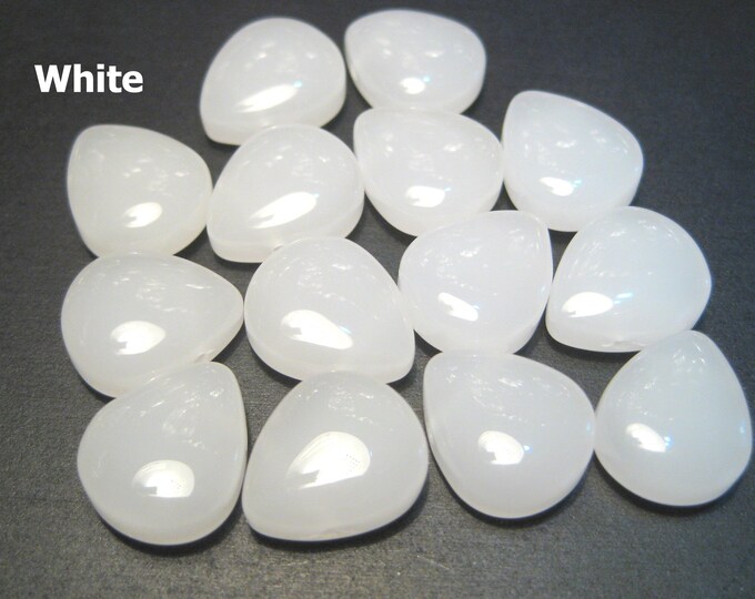 10pcs of White Teardrop Beads 12mm Glass Teardrop Beads Puffed ...