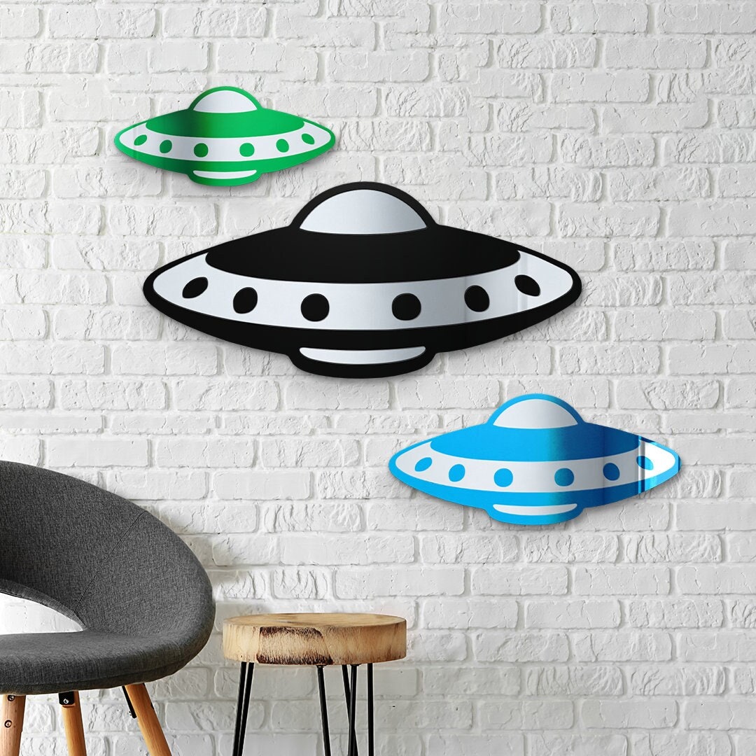 Retro UFO Wall Art, Cool Alien Spacecraft Silhouette Wall Decor, Wall ...
