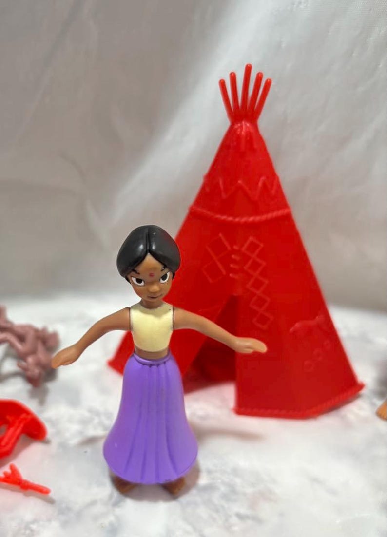 Vintage 1980s/90s Plastic Native American Toy Collection – Pocahontas ...