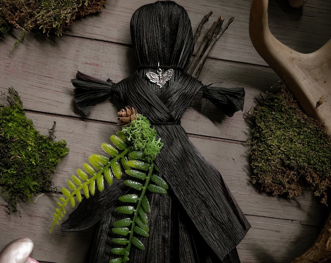 Forest Witch Corn Poppet - Corn Husk Doll - Witchcraft - Etsy
