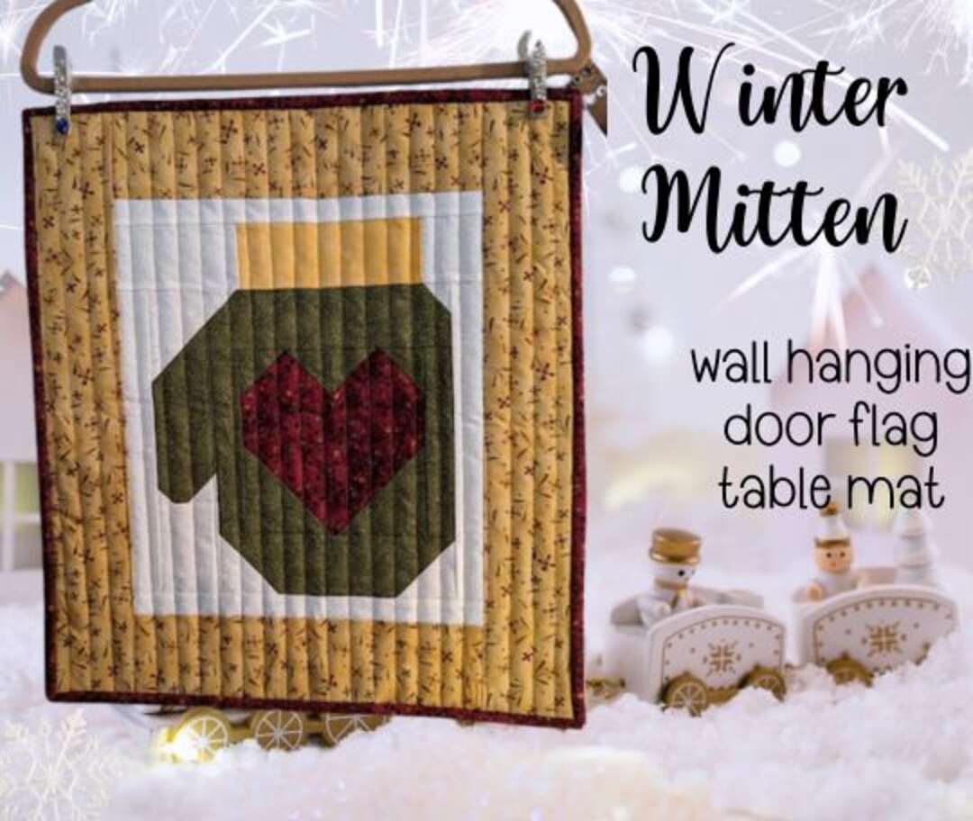 Winter Mitten Quilted Wall Hanging: Country Farmhouse Decor (18 X 20 ...