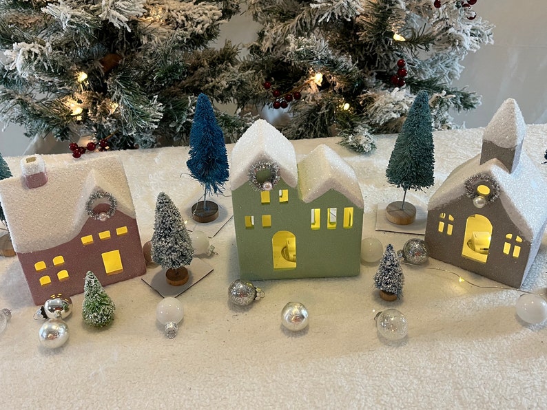 Kitschy | Cute Mid-century | Ceramic X-mas | Retro | Putz House ...