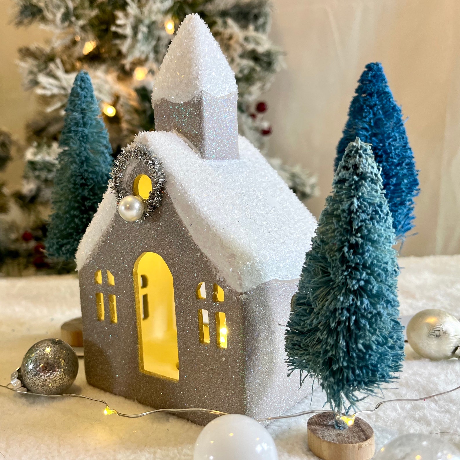 Kitschy | Cute Mid-century | Ceramic X-mas | Retro | Putz House ...