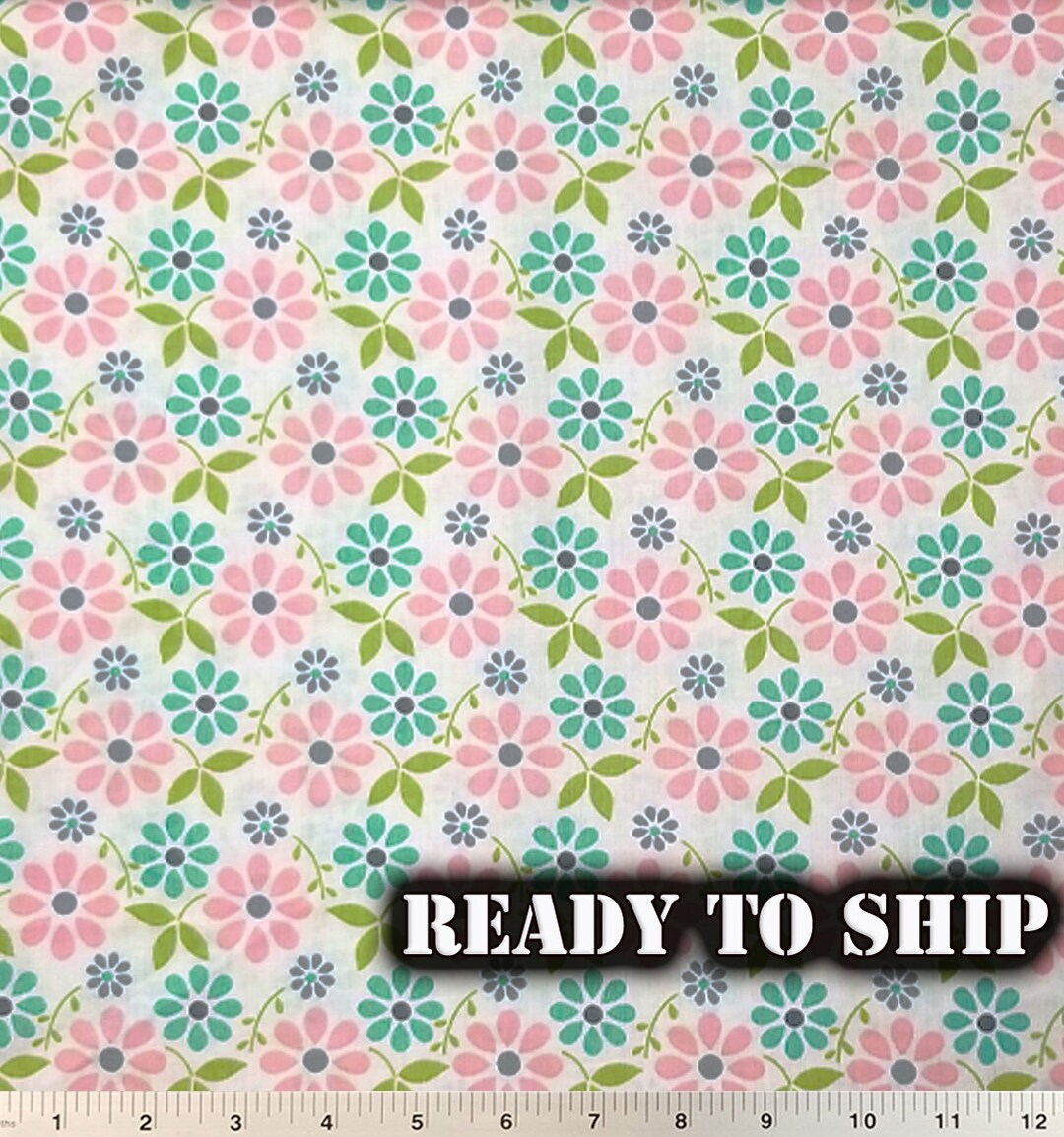 LOW STOCK Daisy Flowers Fabric, Daisies Multi Color - by the Yard, FQ ...