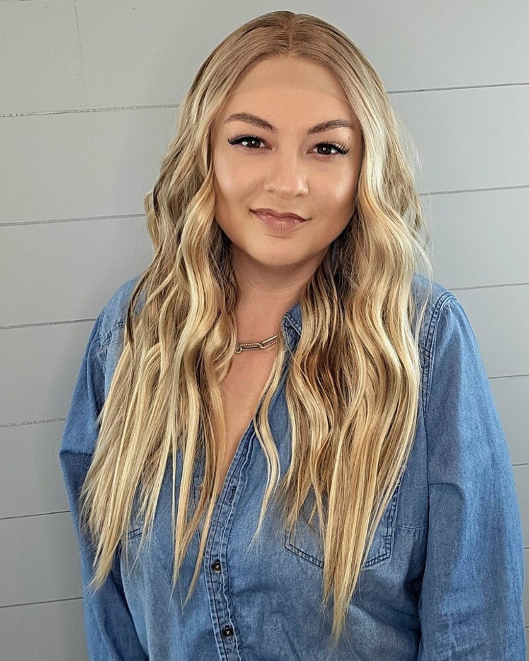 Dimensional Honey Blonde Beach Waves Heat Friendly Futura Synthetic Glueless Low Density