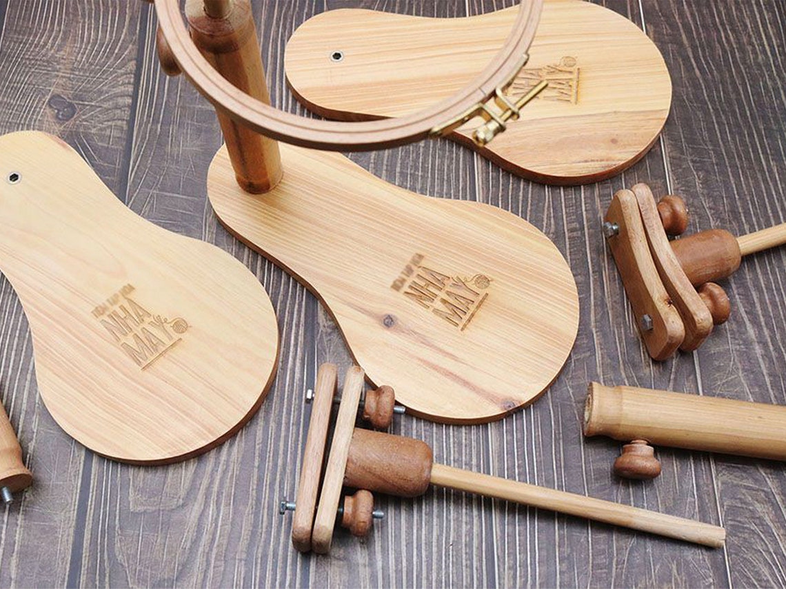 Wooden Embroidery Frame TEB100 Using Clamp and Available | Etsy