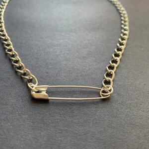 Safety Pin Necklace/ Safety Pin Chain /alternative Necklace - Etsy