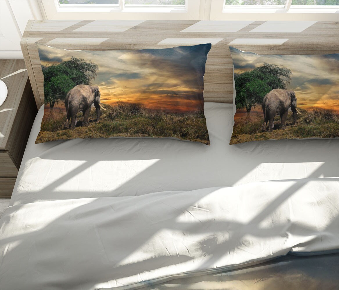 Elephant Steppe Duvet Cover Set With Pillowcases, Wild Animals Animals ...