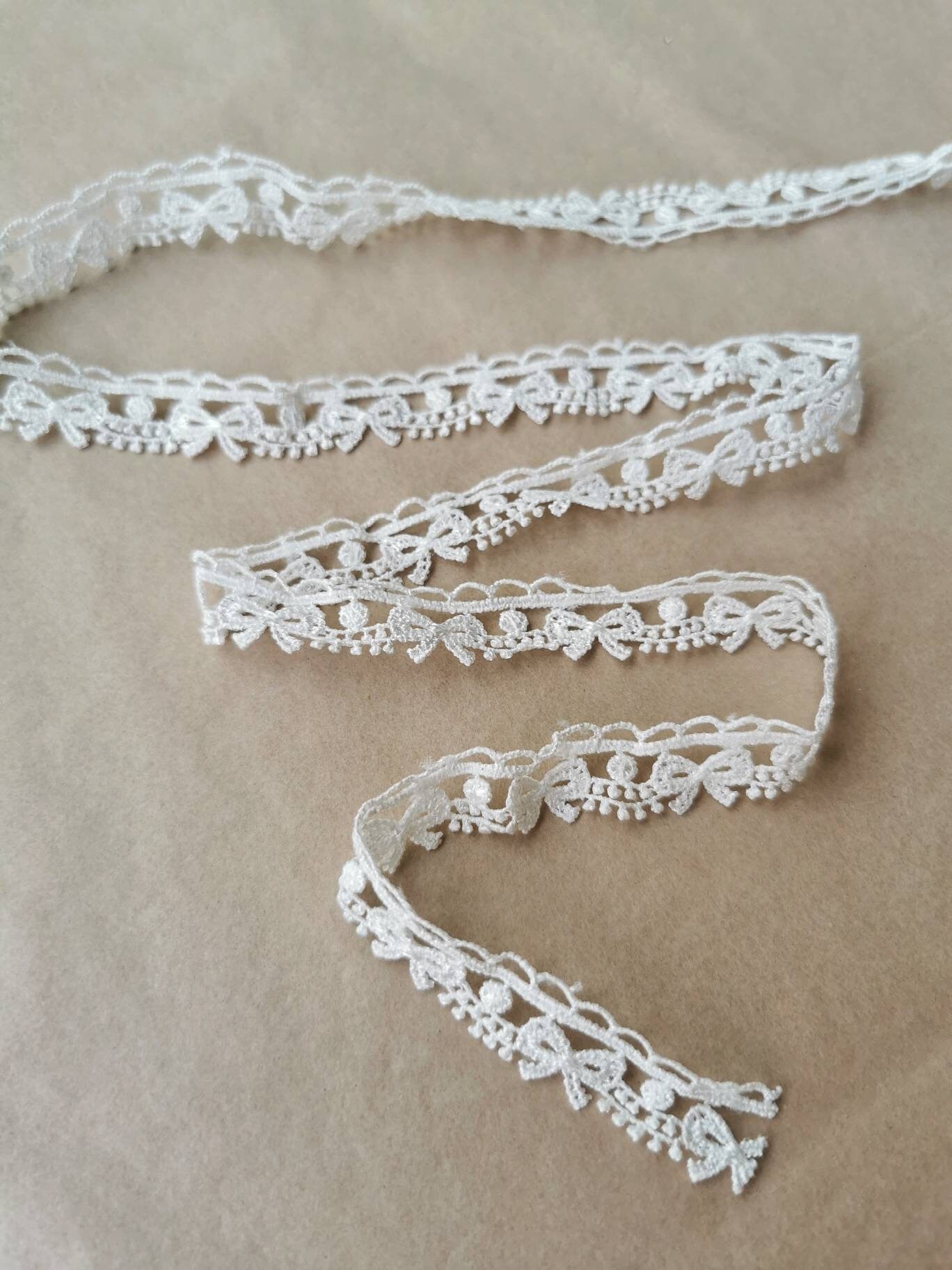 Feine Spitze & Borte schmal und weiß - Etsy.de