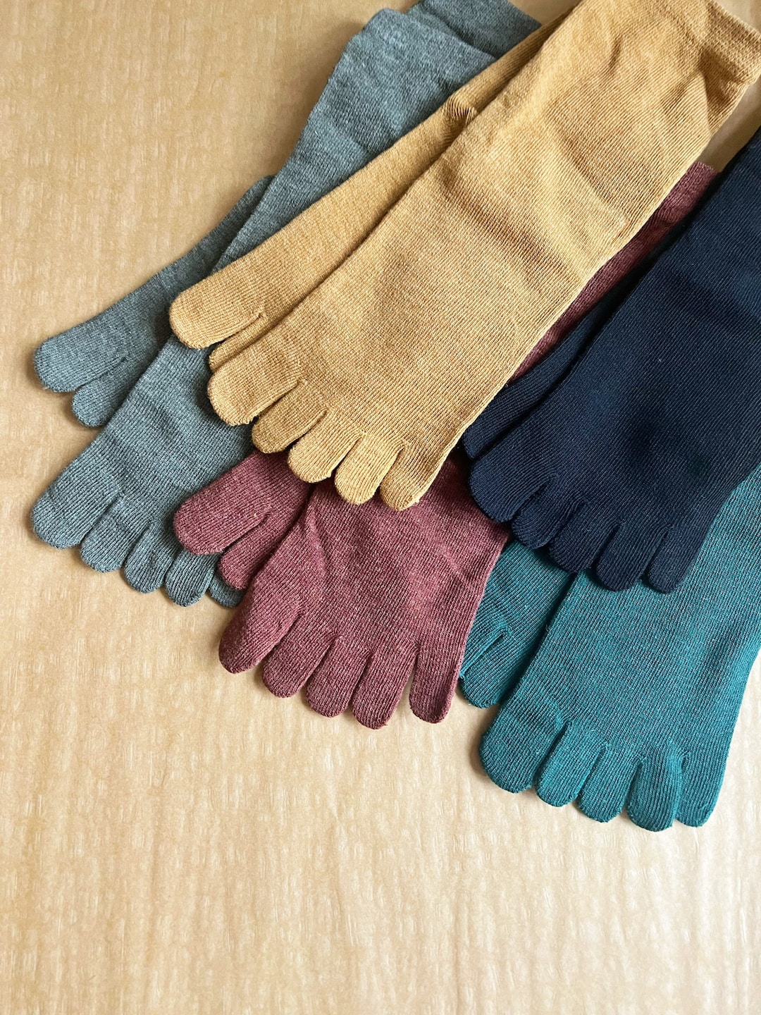 Simple Cotton Toe Socks in Plain Colours - Etsy UK