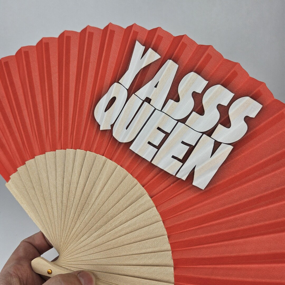 Handheld YASSS Queen Folding Fan - Compact Bamboo Fan for Festivals ...
