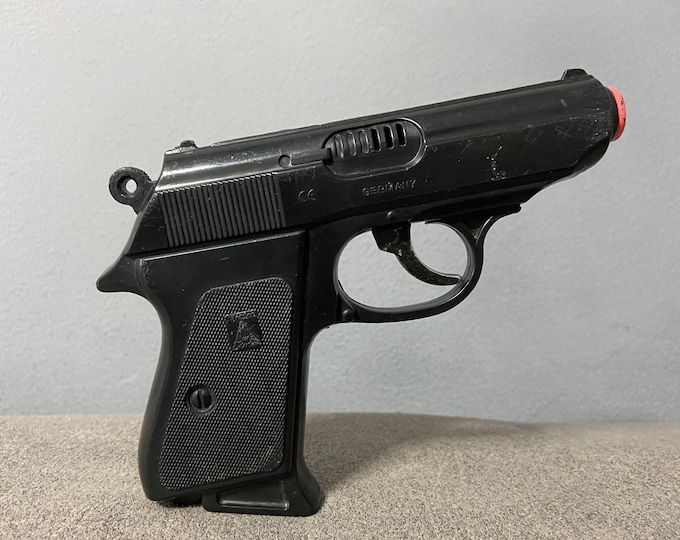 Walther PPK Plastic James Bond Gun AGENT 007 Replica Cosplay Toy Gun Realistic Gun by WICKE ...