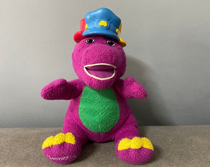 Barney Plush Silly Hats Barney Fisher Price 2001 Purple Barney the ...