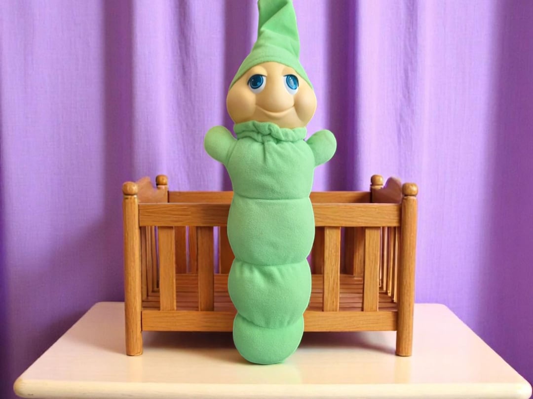 Vintage 1982 Hasbro Playskool Gloworm Toy – Green Glow Worm – 13" – Retro Glo Worm – Works - Etsy