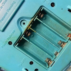 Vintage 1999 Trendmasters Blue and Purple Talking Wuvluv Toy Wuvluvs ...