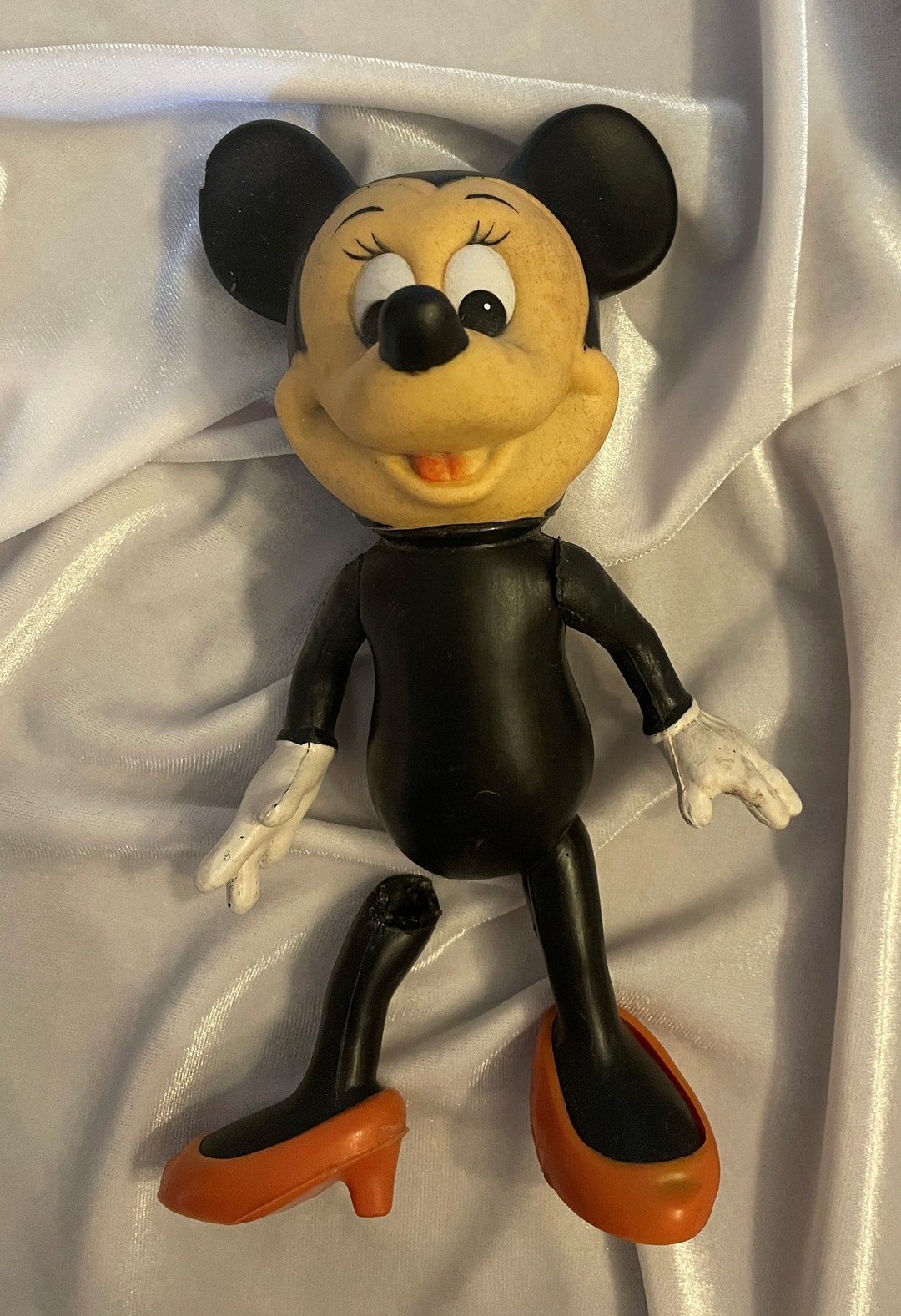 Jointed Minnie Mouse by R. Dakin, Walt Disney Productions Made in Hong ...