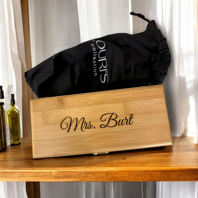Personalized Essential Oil Box – Engraved Wooden Aromatherapy Storage ...