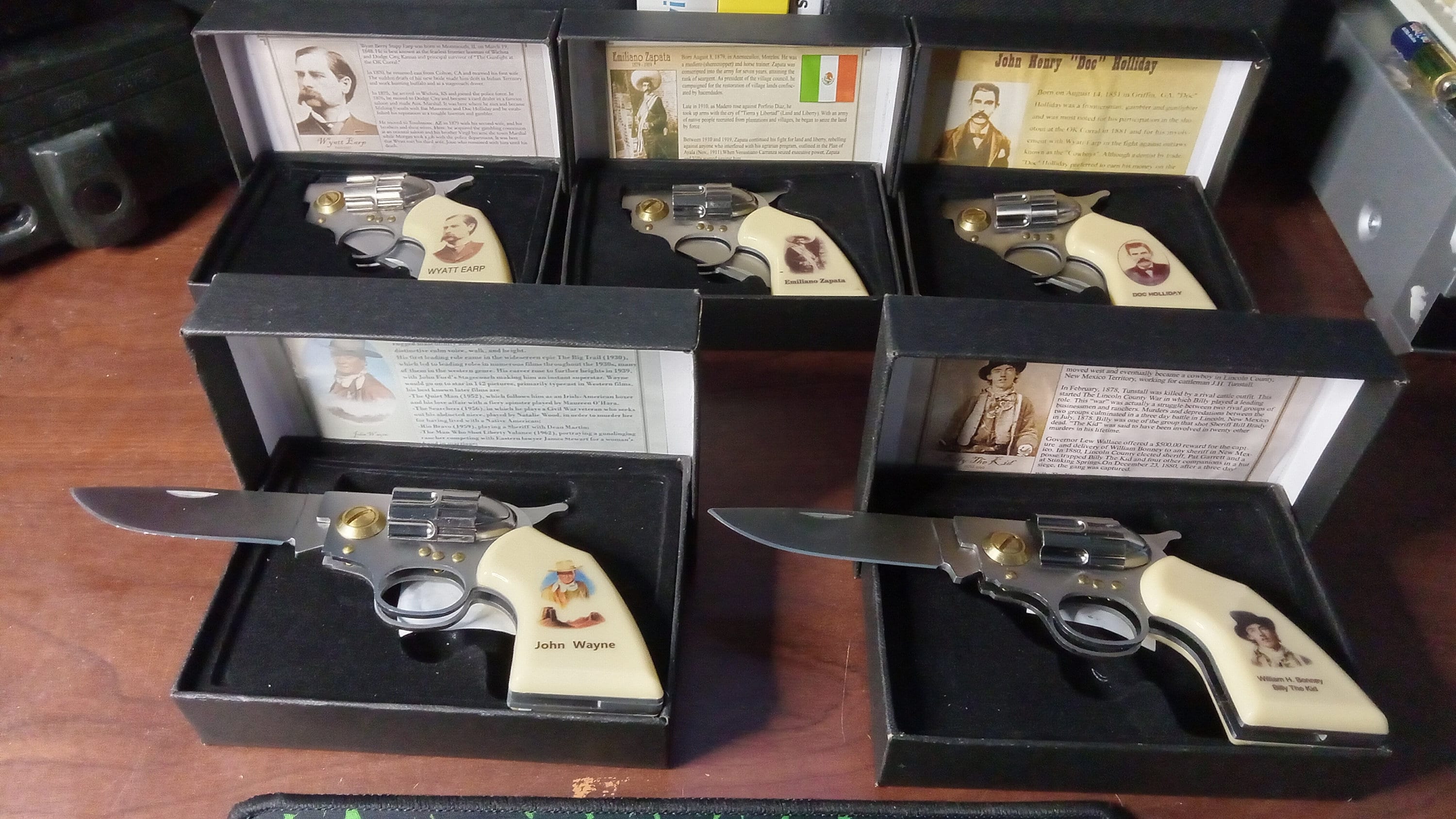 Wyatt Earp Gun Knife
