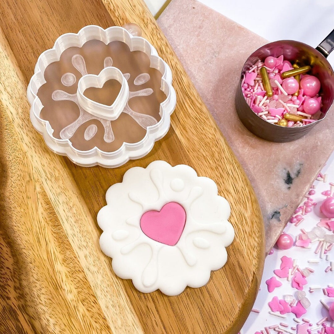 Jamie Dodger Embosser & Cookie Cutter Set - Valentines Reverse Pop-up ...