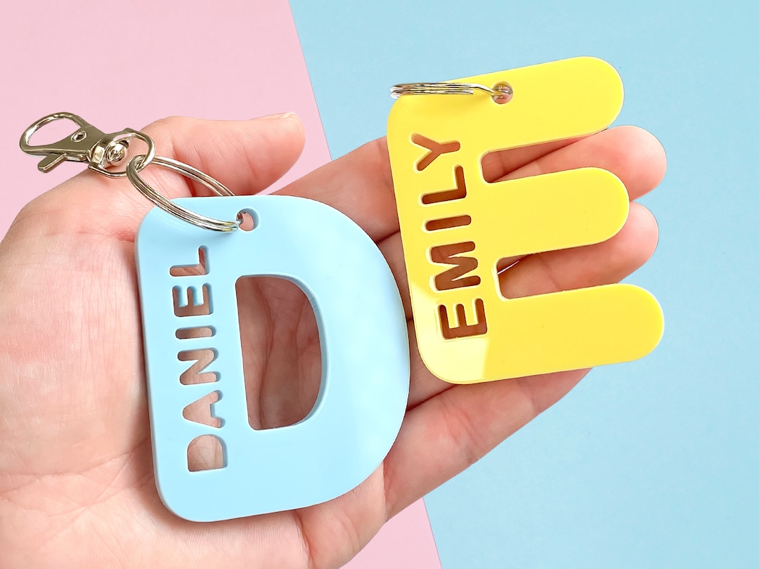 Personalised Name Keyring / Keychain | Back to School Personalised ...