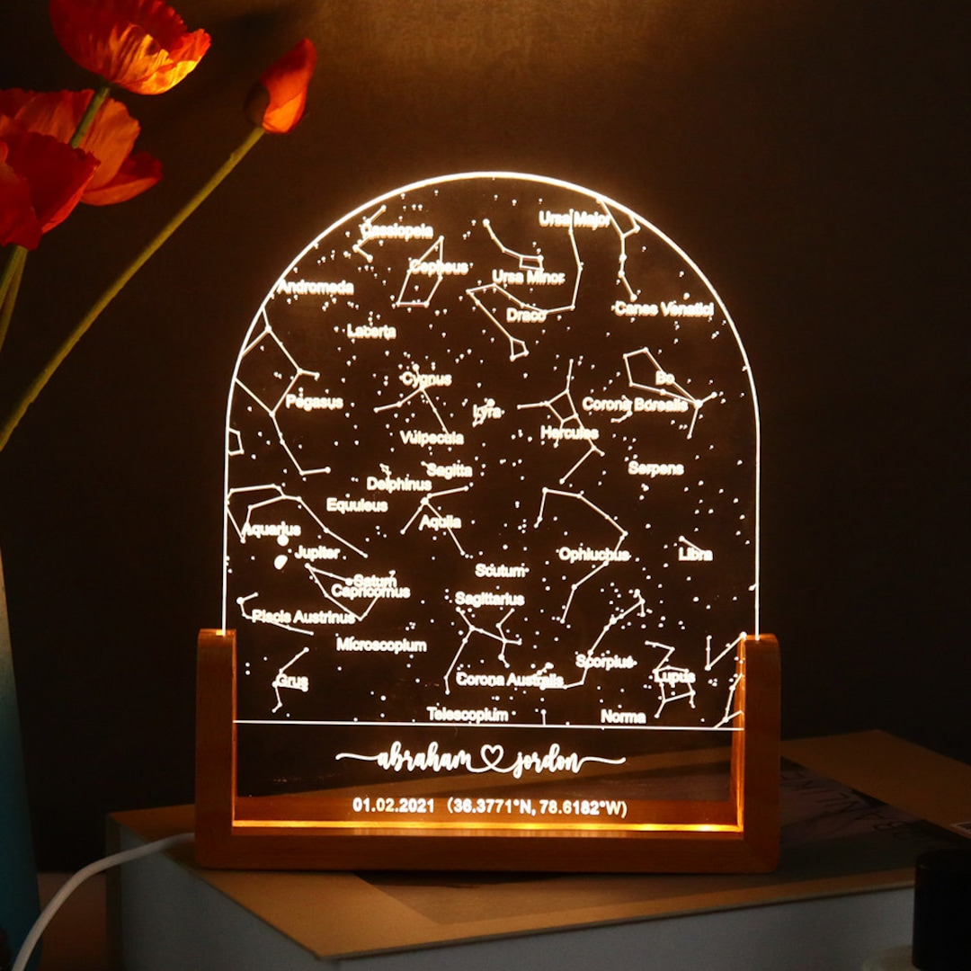 Personalized Star Map Night Light, Custom Star Map by Date, Engagement ...