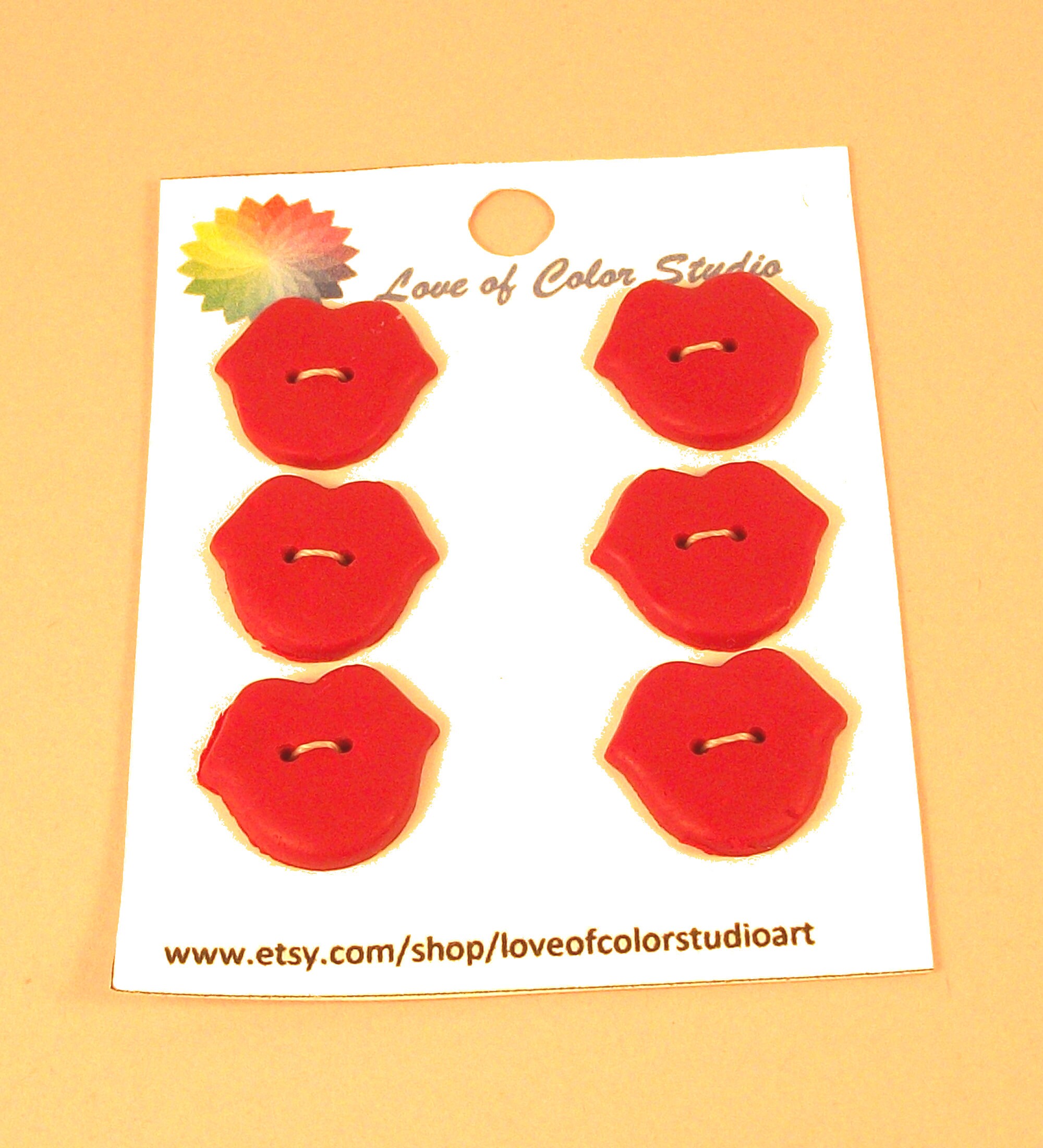 Lip Shaped Buttons 3 Colors 2 Sizes. Sets of 6. - Etsy