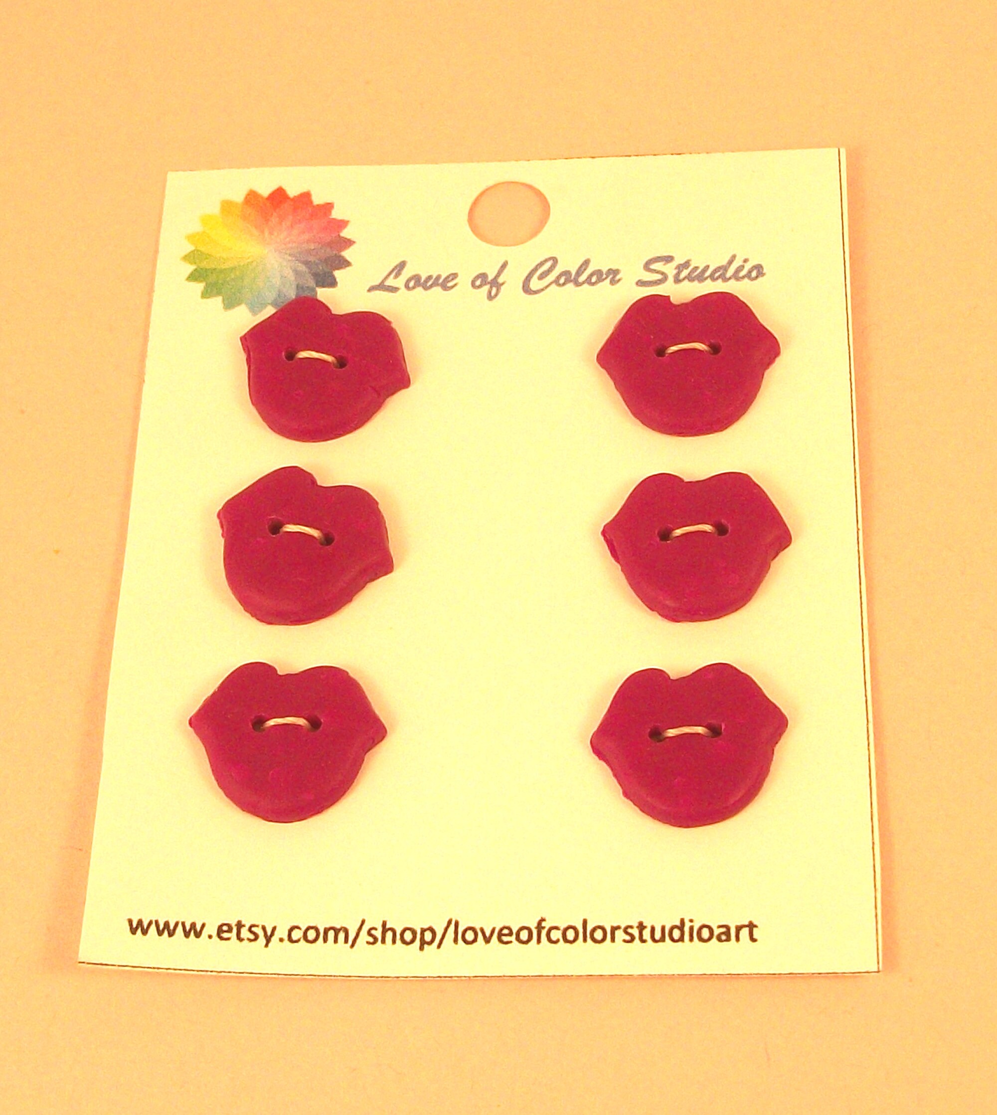 Lip Shaped Buttons 3 Colors 2 Sizes. Sets of 6. - Etsy