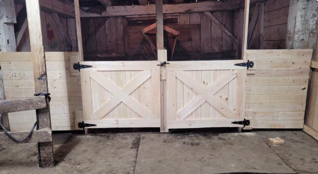Horse Stall Gate | Barn Gate | Barn Door Digital Plans - Etsy