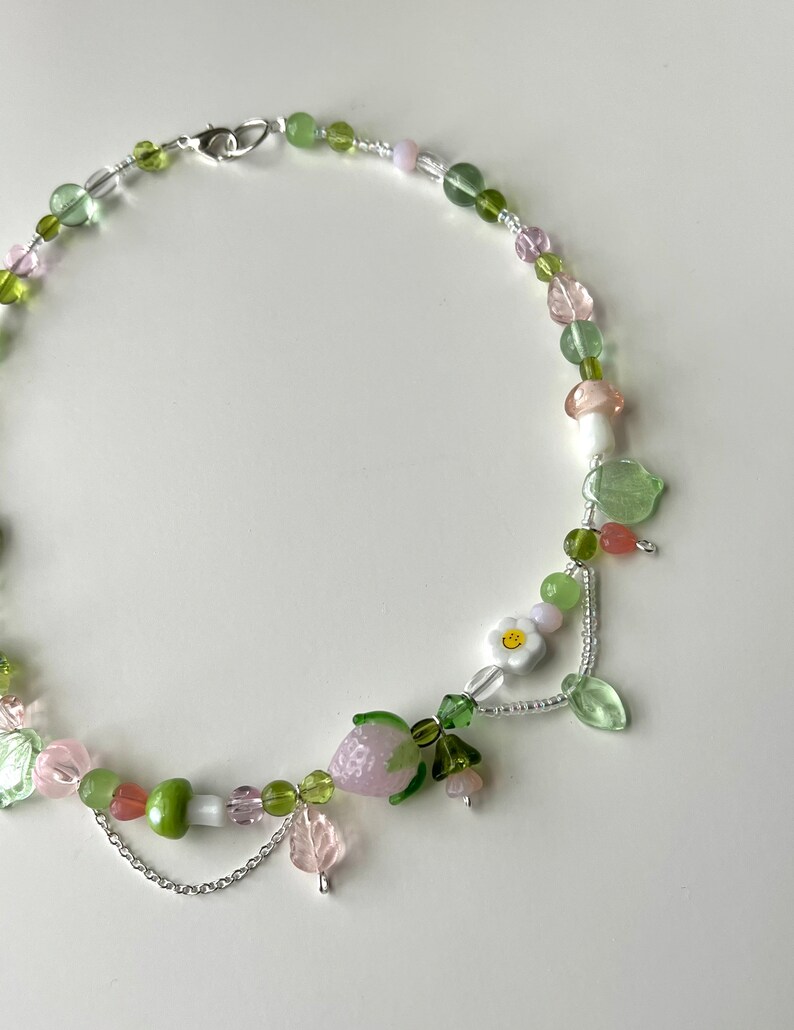 Daisy indie Beaded Necklace Cottage Core Necklace Fairy - Etsy