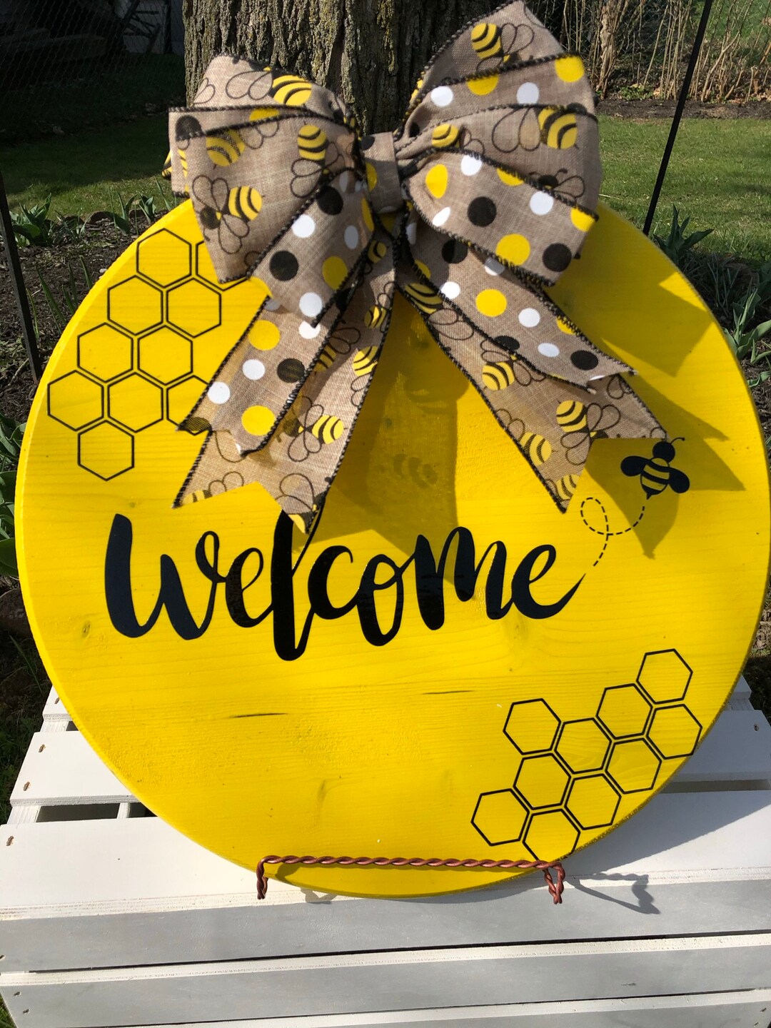 Welcome Bee Themed Door Hanger 15" - Etsy