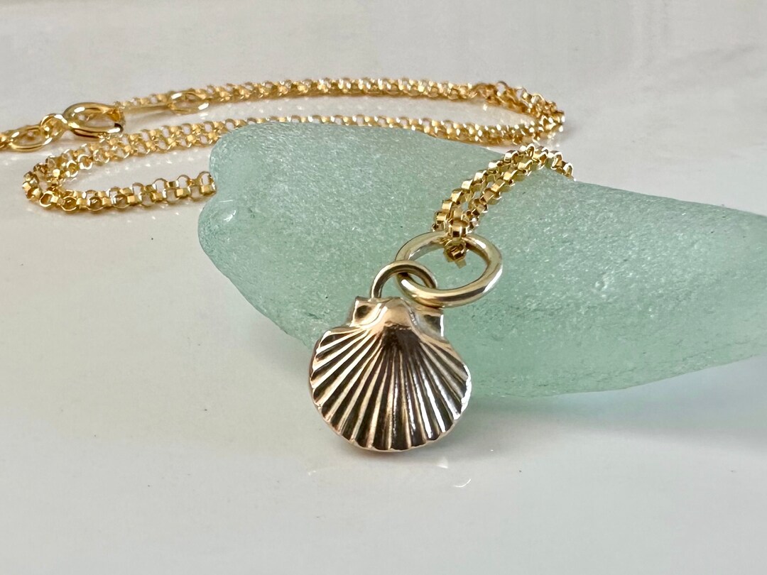 Solid 9ct Gold Scallop Seashell Pendant Charm Necklace, Handmade From ...