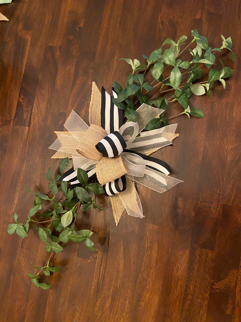 Welcome Sign With Interchangeable Bows Versatile Welcome Sign Welcome ...