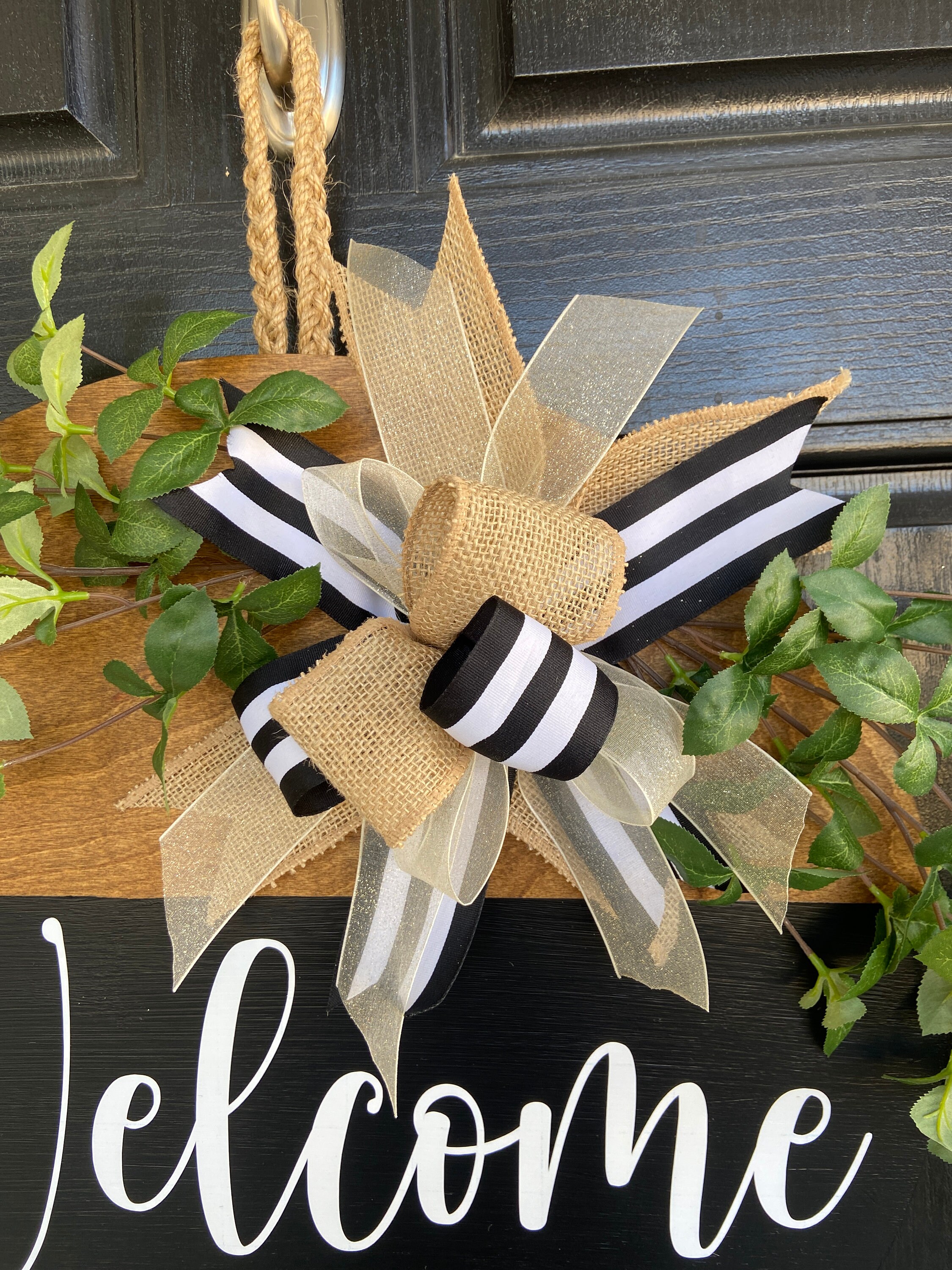 20" Wood Door Hanger Welcome Sign With Interchangeable Bows - Etsy
