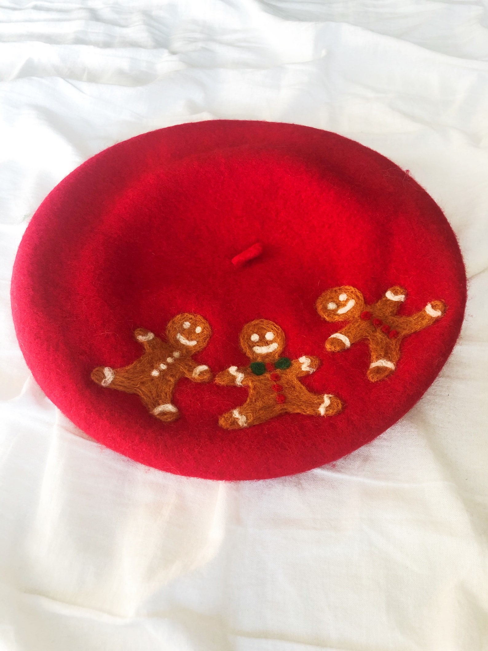 Christmas Cute Wool Beret Hat, Ginger Bread Beret, Winter Hat, Red Hat ...