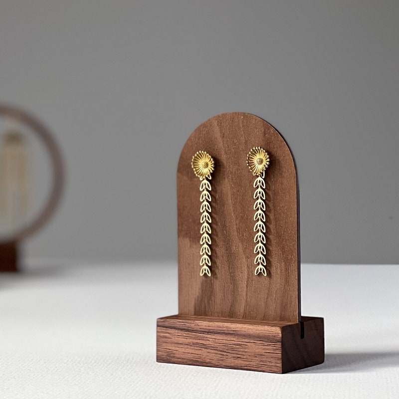 Earring Display - Etsy