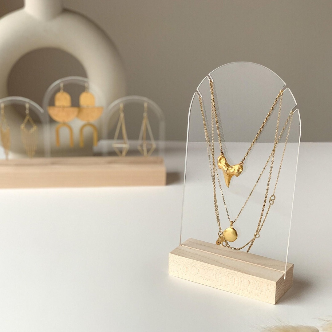Necklace Display | MIA, Pendant Display, Clear Acrylic Necklace Stand ...