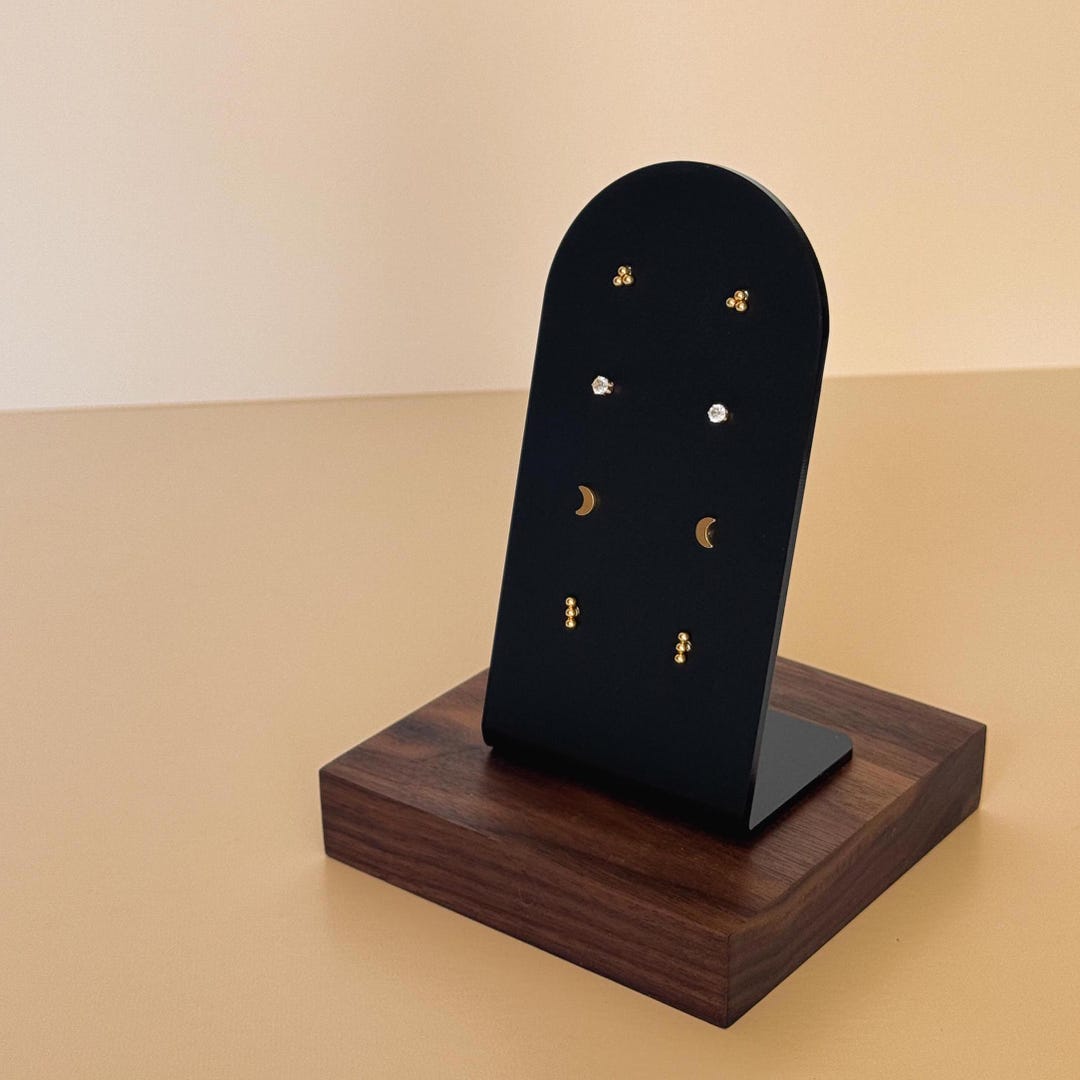 ALMA | Earring Display, Arch Earring Stand, Acrylic Earring Holder ...