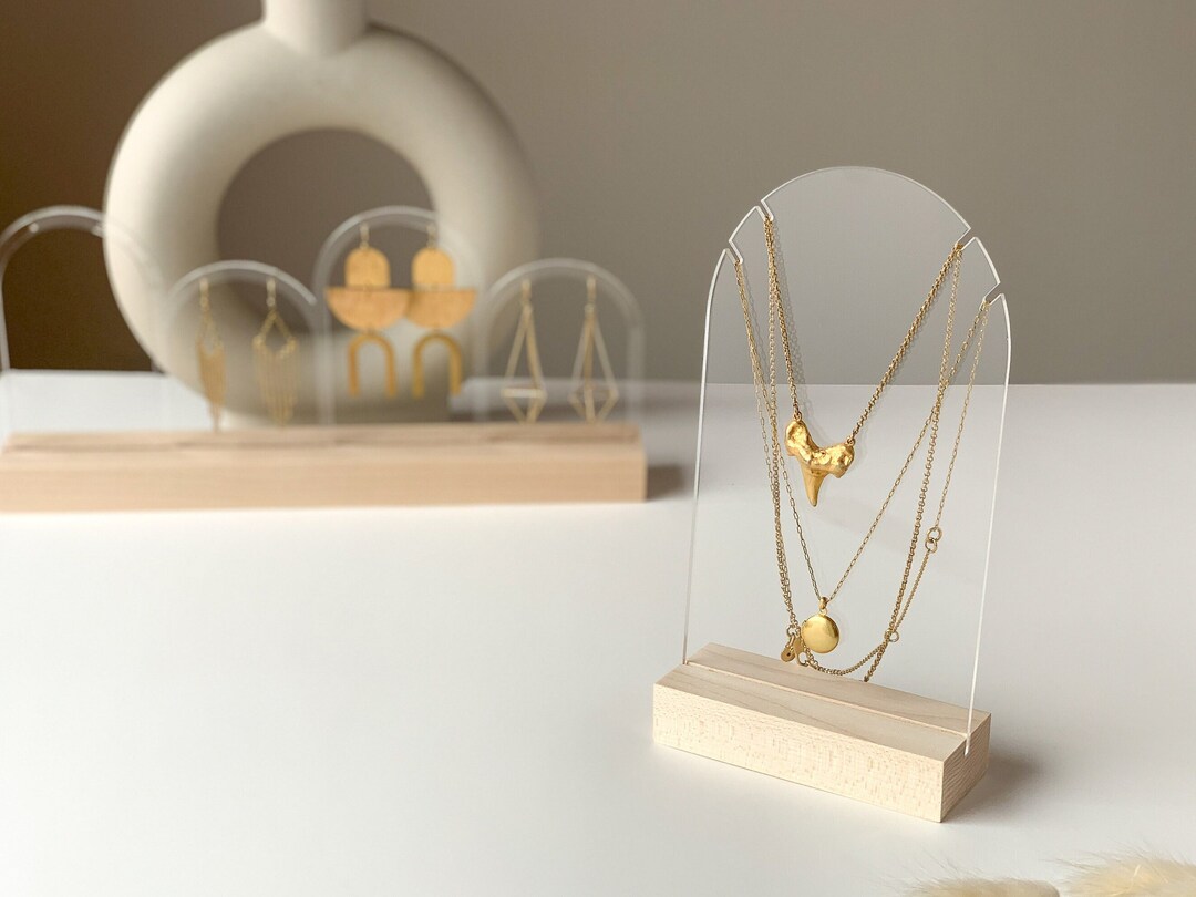Necklace Display | MIA, Pendant Display, Clear Acrylic Necklace Stand ...