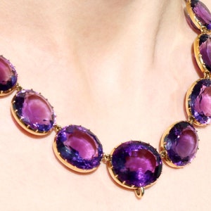396.09 Ct Amethyst and 14ct Yellow Gold Riviere / Collarette Necklace ...