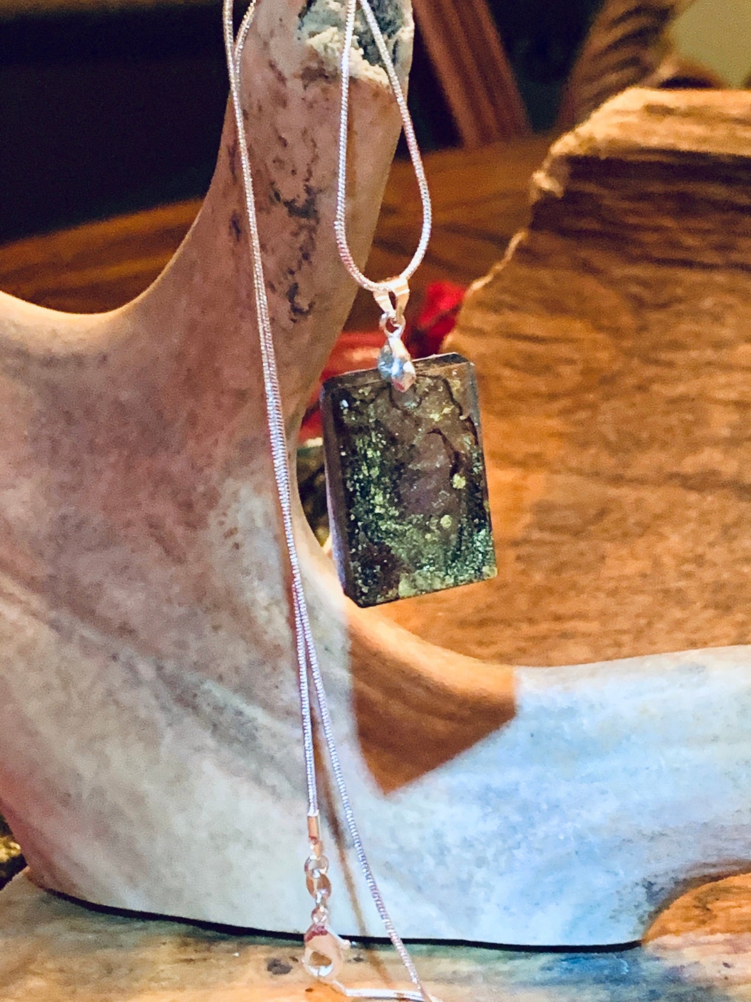Gold-dust Pendant Necklace - Etsy