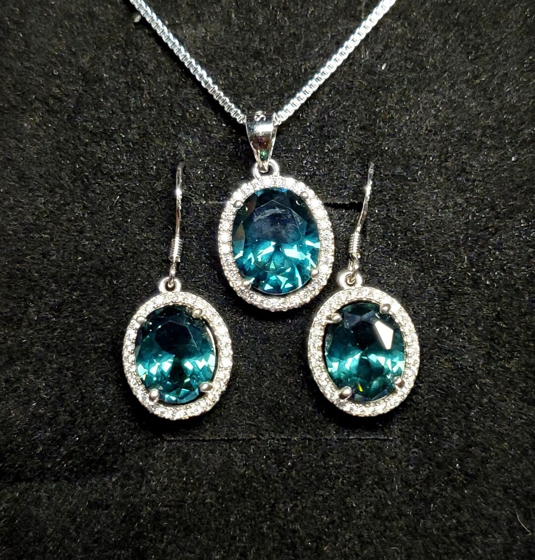 Alexandrite Color-change Halo Necklace/earring Set, See Video for ...