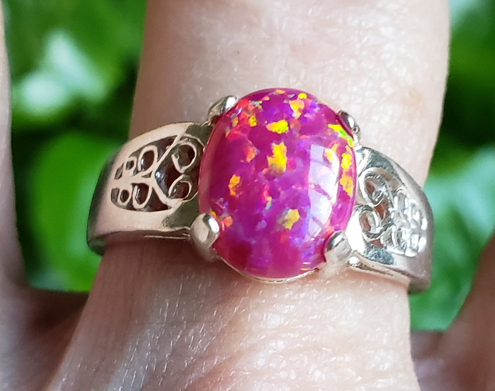 Scarlet Magenta Opal Ring, Great Color Purple-red, See Video! 8x10mm ...