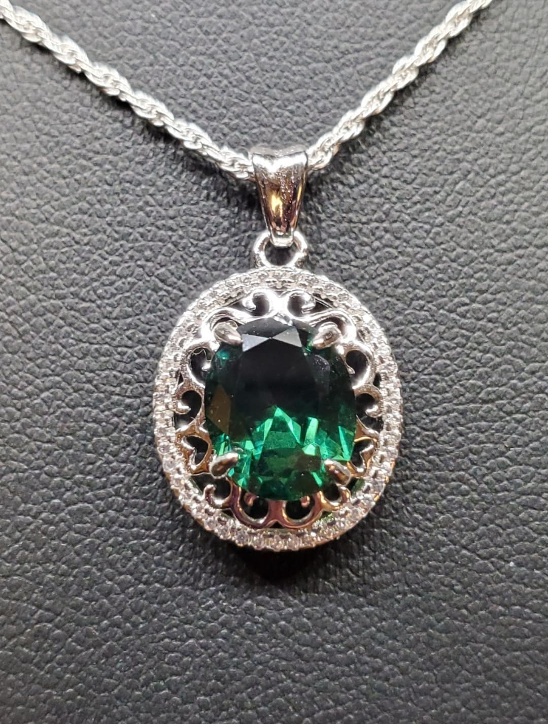 Alexandrite Color-change Necklace, See Video! 11x9mm 4 CT Synthetic Gem ...