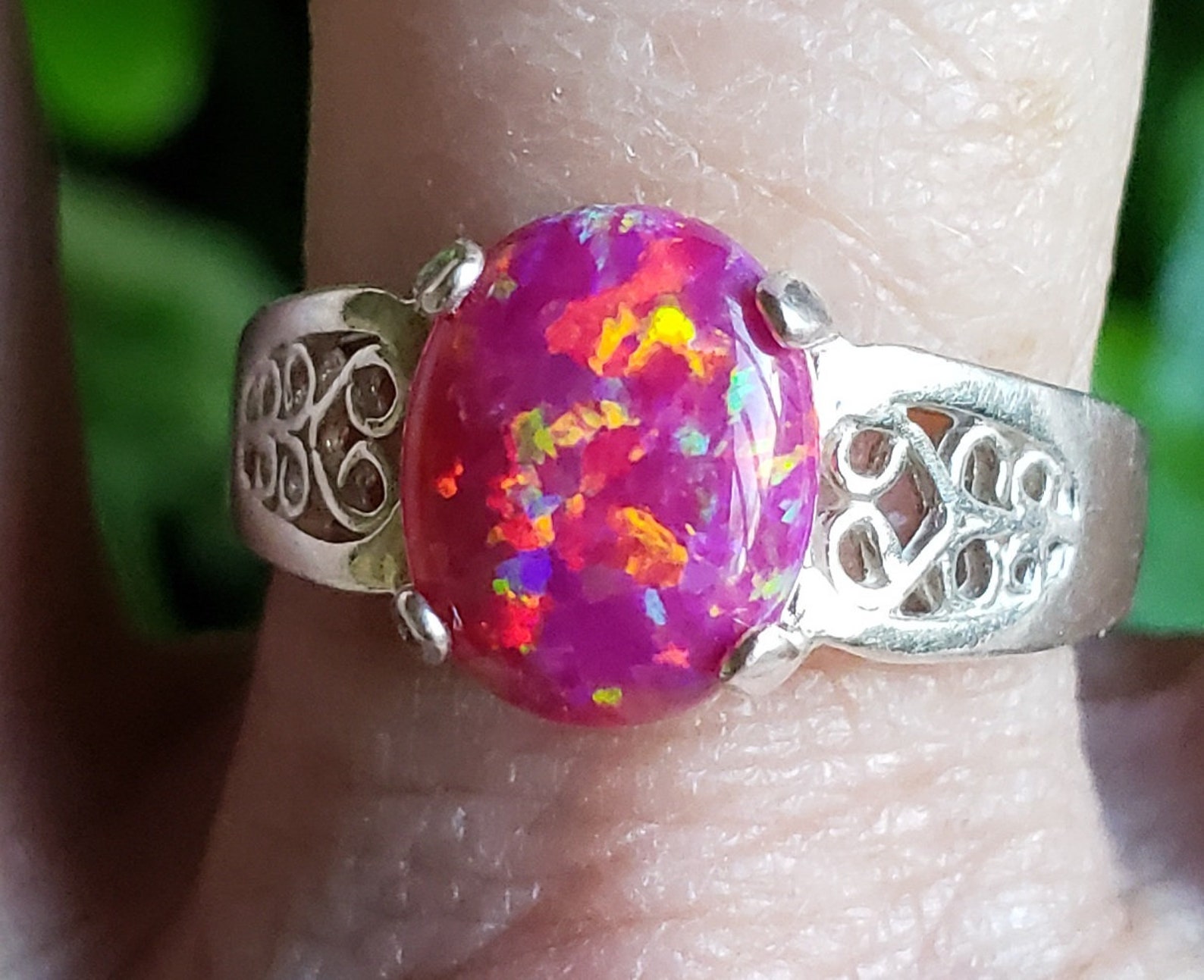 Scarlet Magenta Opal Ring, Great Color Purple-red, See Video! 8x10mm ...