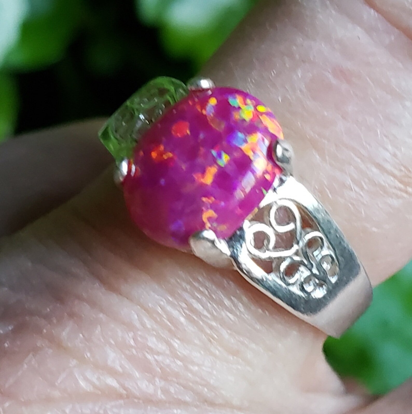 Scarlet Magenta Opal Ring, Great Color Purple-red, See Video! 8x10mm ...