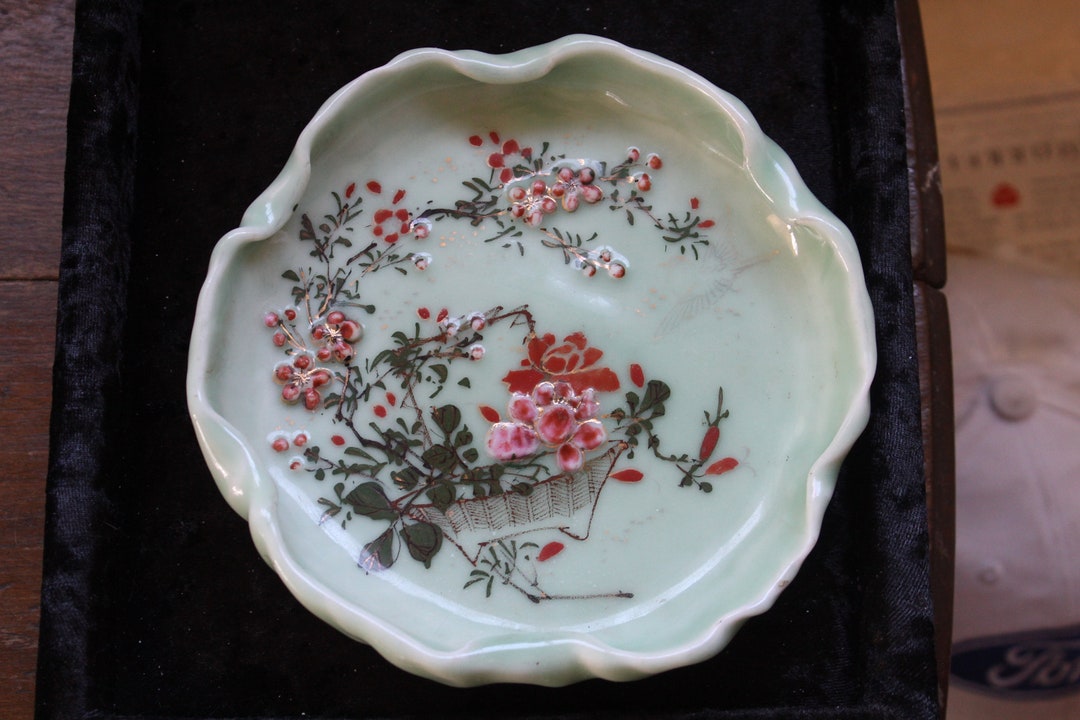 Japanese Seto Porcelain Bowl With Celadon Enamel Glaze - Etsy